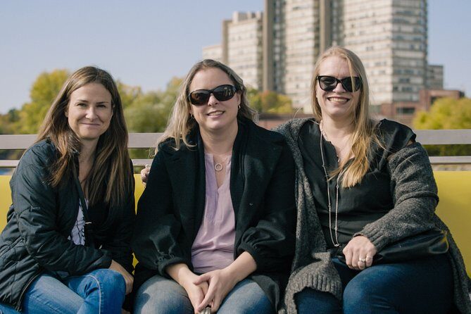 Ottawa Premium Driving Tour with Rideau Canal Cruise - Exploring Ottawa in Style: A Detailed Look at the Tour