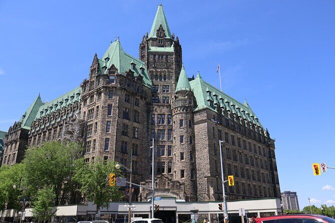 Ottawa Private Tour with Guide from Montreal - FAQs