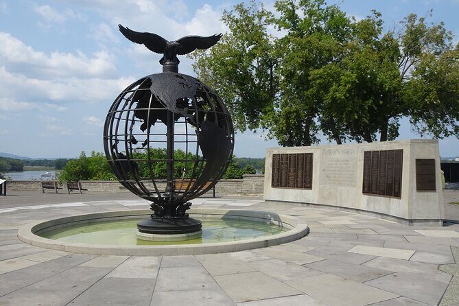 Ottawa Rideau River self guided walking tour and scavenger hunt - FAQs