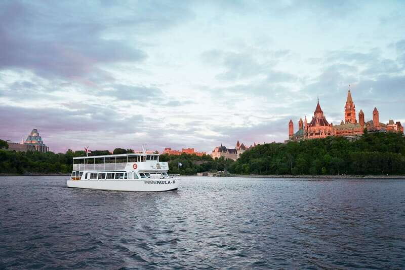 Ottawa: Sightseeing River Cruise - The Guides: The Heart of the Experience