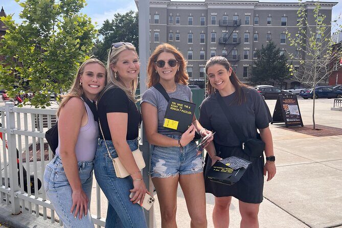 Outdoor Escape Room in Miami - Little Havana - An Engaging Way to Discover Little Havana