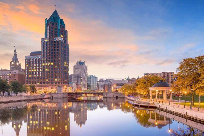 Outdoor Escape Room in Milwaukee - RiverWalk - FAQ