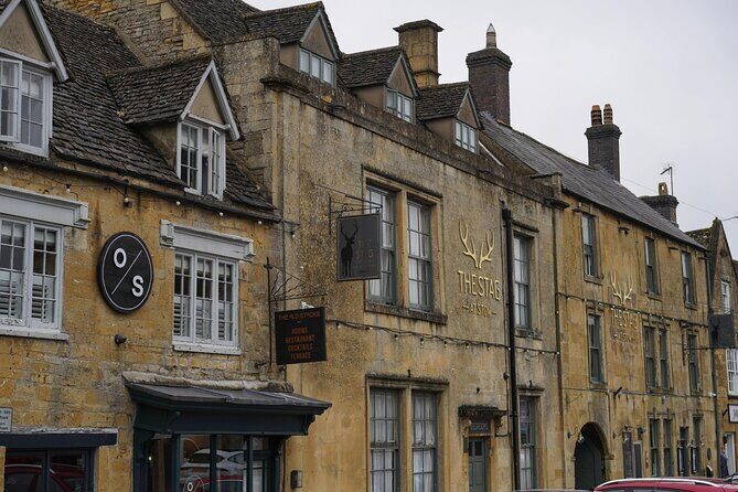 Oxford and Cotswolds Tour with Country Pub Lunch from London - Practical Details: Transportation, Timing, and Group Size