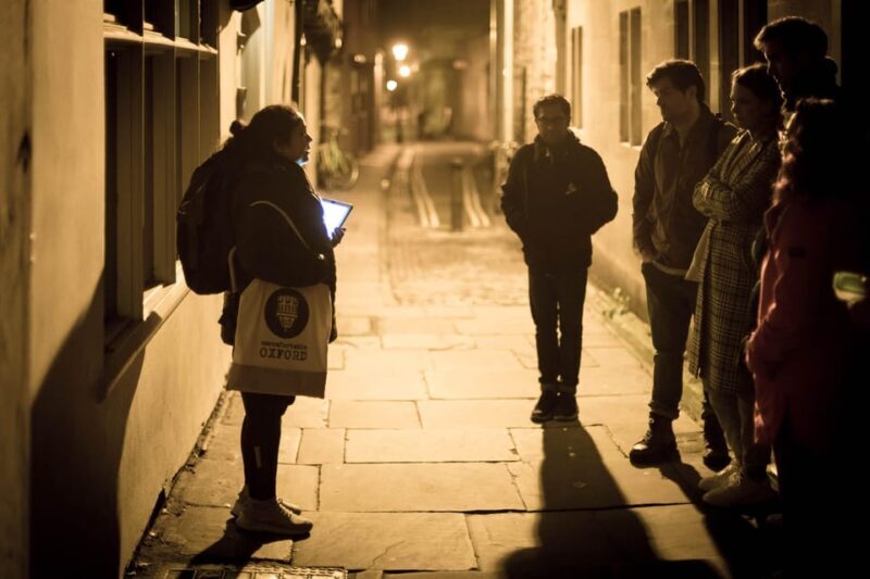 Oxford: Haunted Oxford Tour - by Uncomfortable Oxford - Who Will Love This Tour?