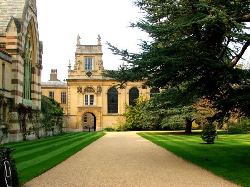 Oxford: Official University and City Walking Tour - FAQs