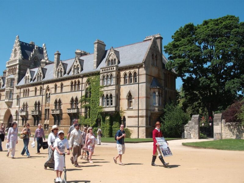Oxford University: Guided Small Group Walking Tour - Key Points