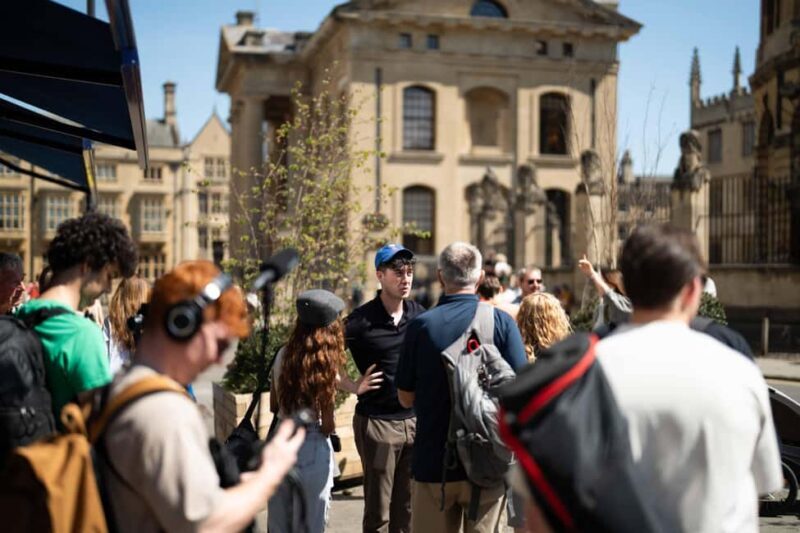 Oxford University: Walking Tour By Alumni & New College - Engaging Introduction