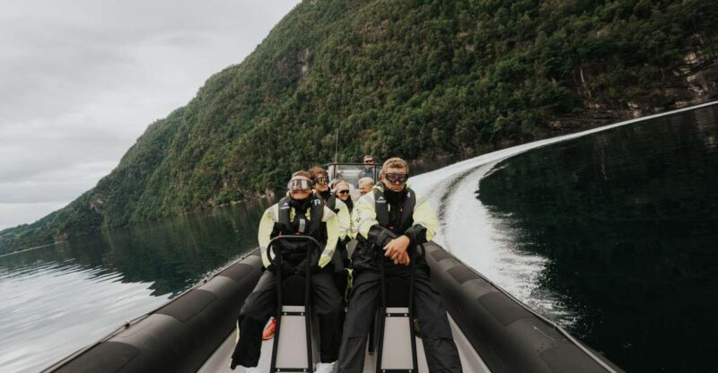 Øystese: Hardangerfjord RIB safari to the Fyksesund branch - Key Points