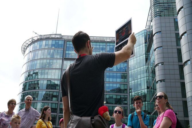 Paddington Bear Walking Tour - Introduction: What’s the Buzz about the Paddington Bear Walking Tour?