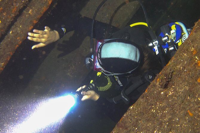 PADI Advanced Open Water Diver Course (AOWD) - 2 days - First Impressions: What Makes This Course Stand Out