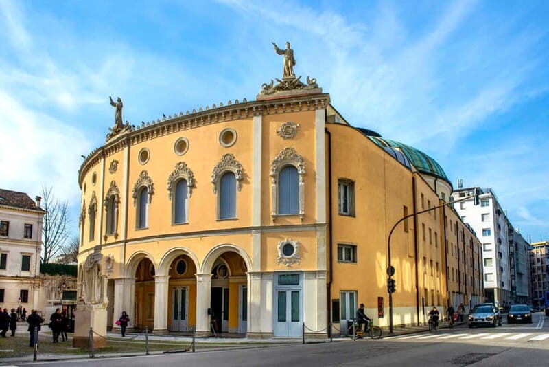 Padua Guided Tour of Teatro Verdi - The Sum Up