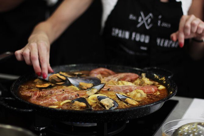 Paella Cooking Class in Malaga - Key Points