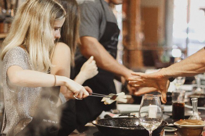 Paella Cooking Class with Professional Chef: Four Course Dinner - Key Points