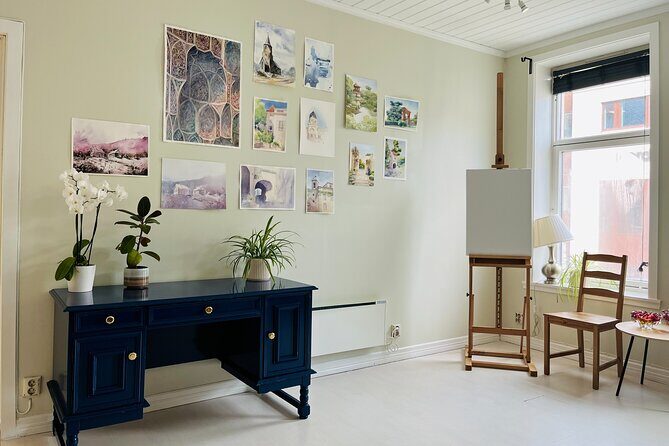 Paint Norwegian landscape with watercolor in Bergen - FAQ