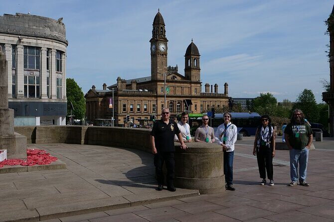 Paisley History Walking Tour with Personal Audio - The Sum Up