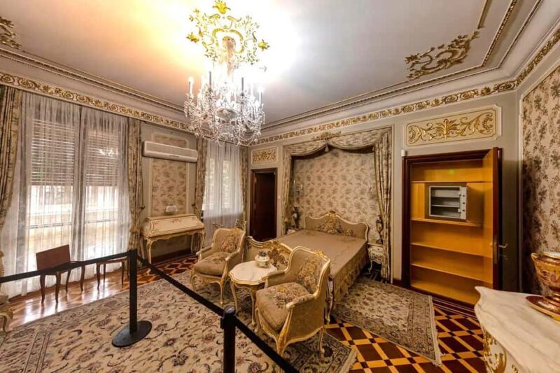 Palace of Parliament, Ceausescu House & Village Museum - FAQ