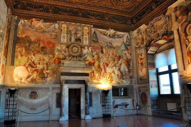 Palazzo Vecchio Morning Guided Tour - Small Group - A Detailed Look at the Palazzo Vecchio Experience