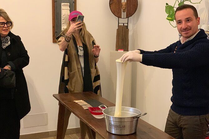 Palermo on a plate: Traditional Food & Wine tour (by Streaty) - FAQ