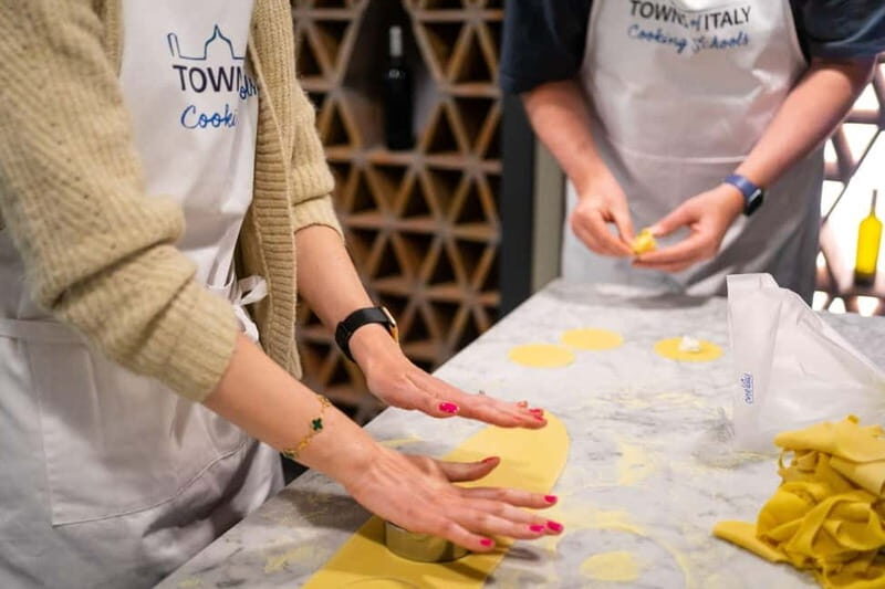 Palermo: Pasta and Gelato Making Class with Dinner and Wine - Key Points