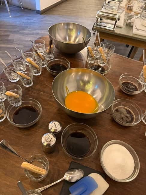 Palermo: Pizza & Tiramisu Class with Free Flowing Fine Wine - Practicalities: What You Need to Know