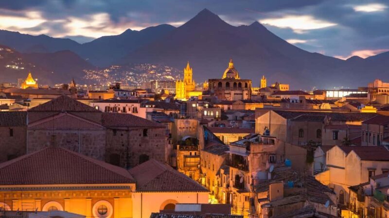 Palermo's Dark Shades: Ghost, Crime and Tasting Walking Tour - The Landmark Stops & Their Stories