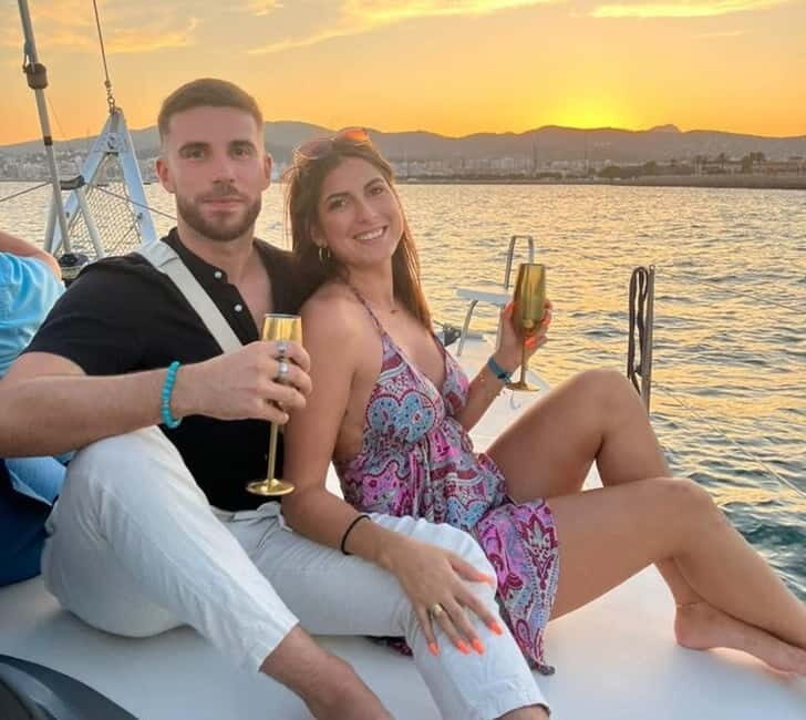 Palma: 2-Hour Sunset Catamaran Cruise with Drinks - Key Points