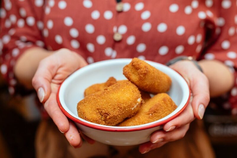 Palma de Mallorca: 10 Tastings Private Food Tour - Key Points