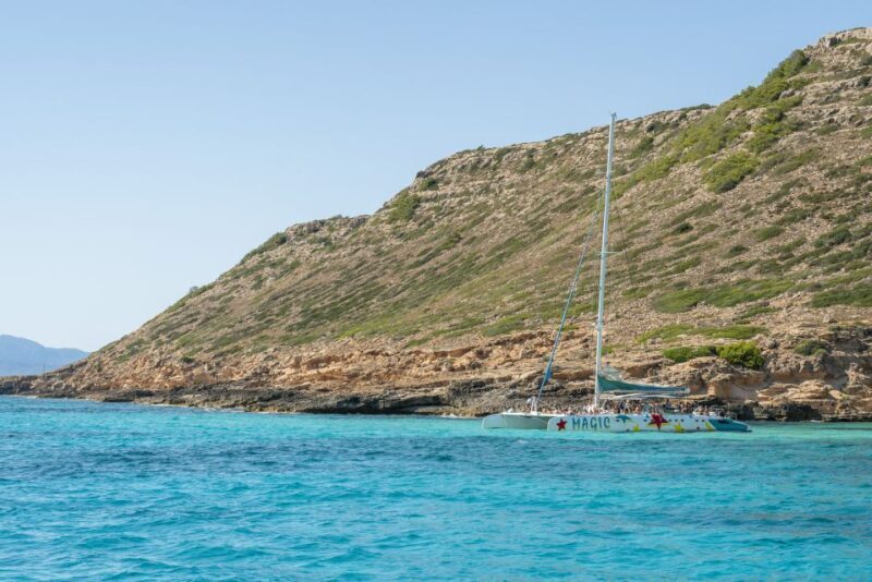 Palma de Mallorca: 5-Hour Catamaran Cruise with Lunch & Swim - FAQ: Your Questions Answered