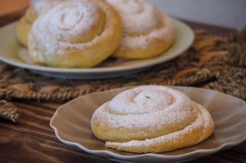 Palma de Mallorca : Best Street Food Tour With A Local Guide - The Value of a Private or Small-Group Tour