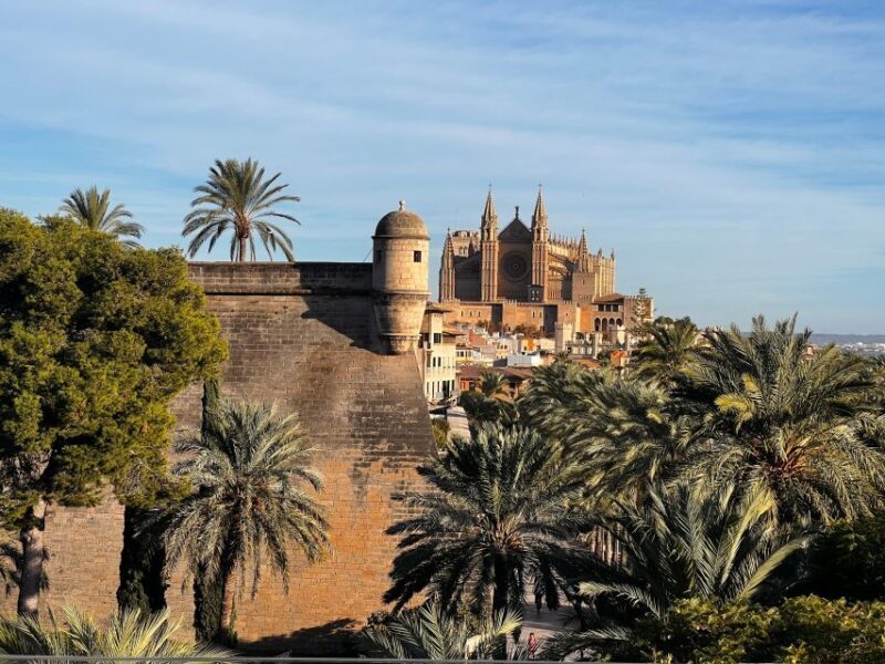 Palma de Mallorca: Old Town Atmospheric Evening Tour - Why Choose This Tour?