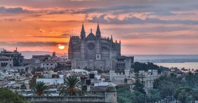 Palma de Mallorca: Private custom tour with a local guide - Exploring Palma de Mallorca with a Personal Touch