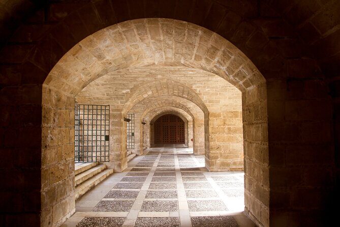 Palma de Mallorca Shore Excursion: Palma, Deia and Sa Foradada - Who is this tour best suited for?