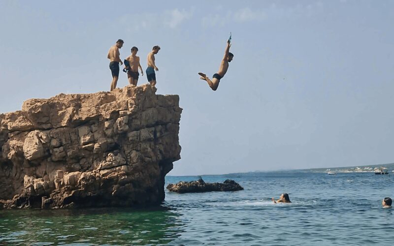 Palma de Mallorca: SmallGroup Tour by Locals in Hidden Coves - Introducing this Mallorca adventure