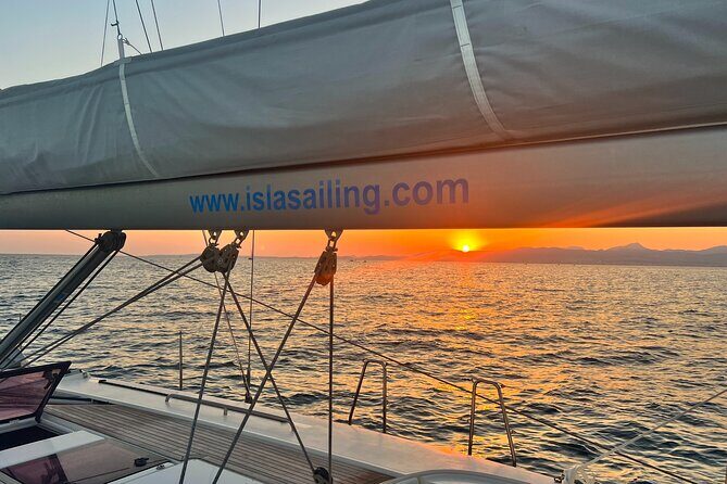 Palma de Mallorrca: Sailing tour with drinks, tapas & snorkeling. - Setting Sail in Mallorca: What to Expect