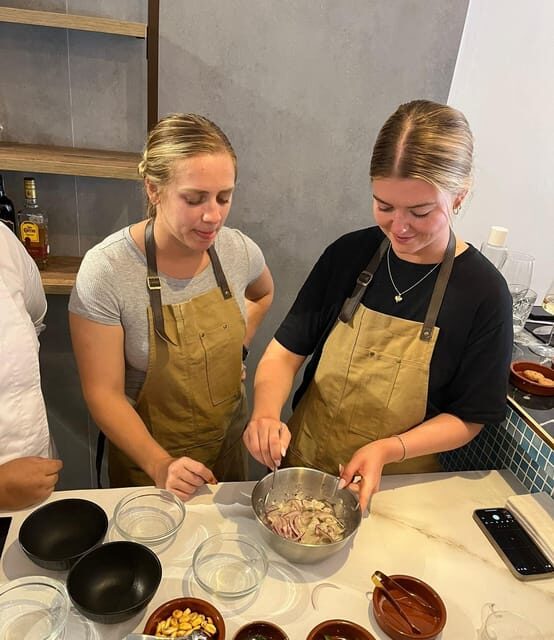 Palma: Mediterranean Cooking Class with Drinks - Key Points