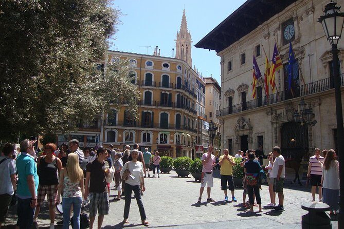 Palma old town tour with Wine & Tapas Tastings - FAQ