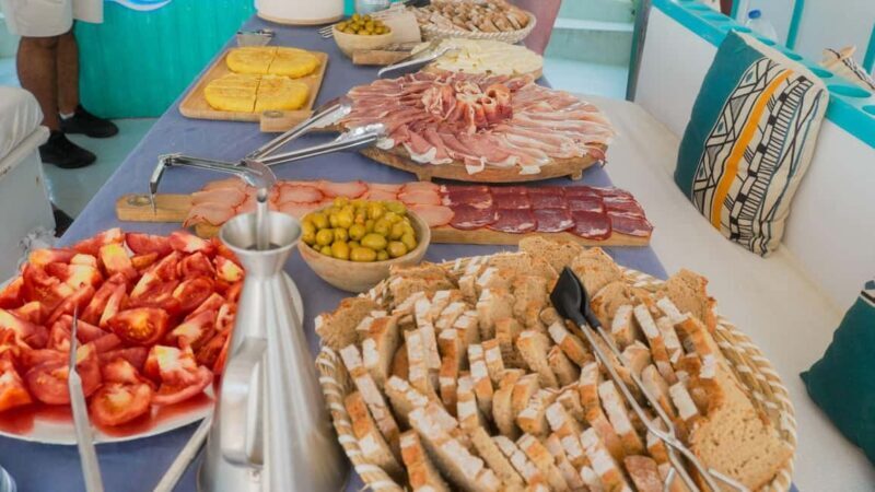 Palma: Punta Negra and Ses Illetes Boat Trip with Live Music - Key Points