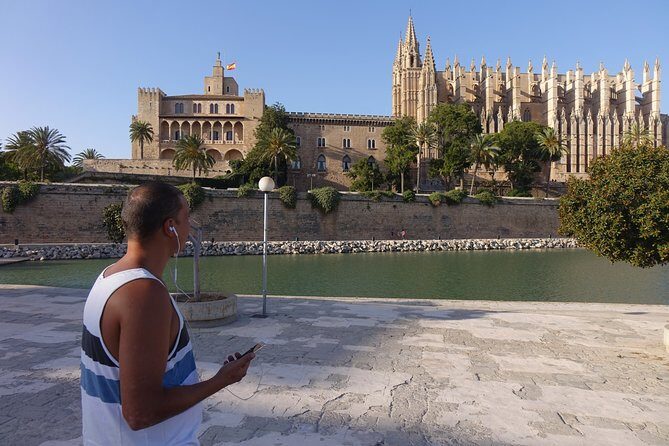 Palma's Alternative History: A Self-Guided Audio Walk - FAQ