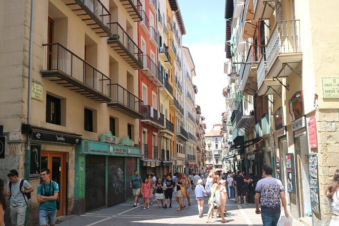 Pamplona Highlights Walking Tour with Coffee and Churros Break - A Complete Look at This Pamplona Highlights Tour