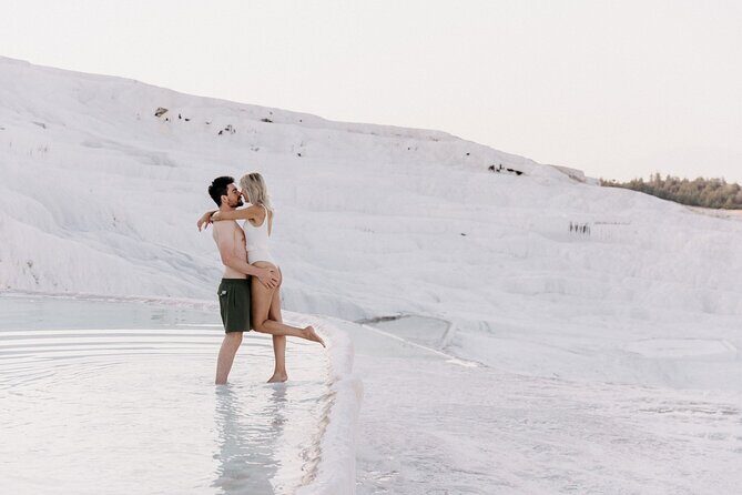 Pamukkalea and Salda Lake Tour with Breakfast-Lunch-Dinner - Key Points