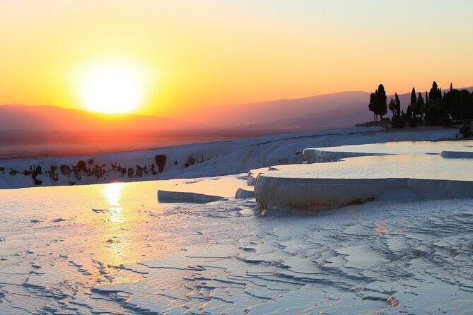 Pamukkale&Hierapolis Tour With Lunch From Antalya - Practical Tips for Tour Success