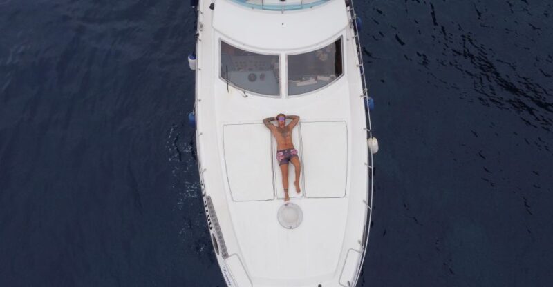 Pantelleria Island: Isola Tour in Yacht with Simone & Luck - Key Points