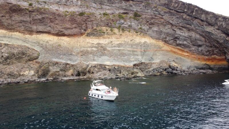 Pantelleria Island: Isola Tour in Yacht with Simone & Luck - FAQ