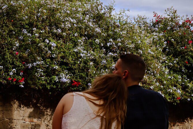 Paparazzi staff in San Miguel de Allende - A Closer Look at the Experience: What Truly Makes It Special