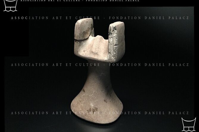 Papeete cultural and historic walking tour at night - The Sum Up