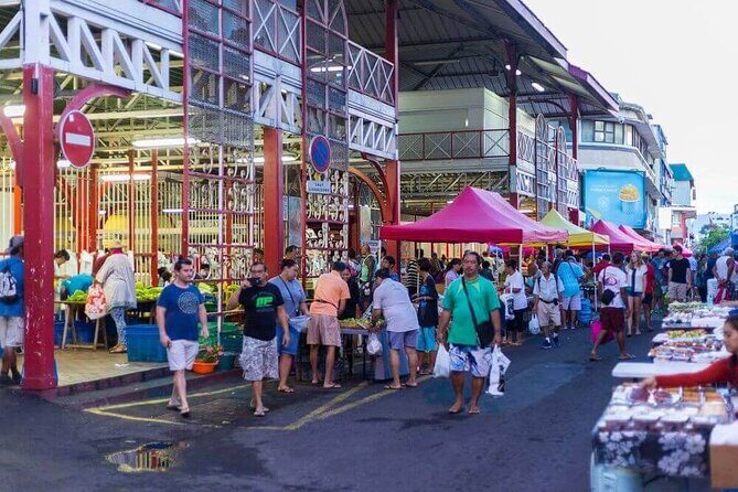 Papeete Market Place - Authenticity and Value