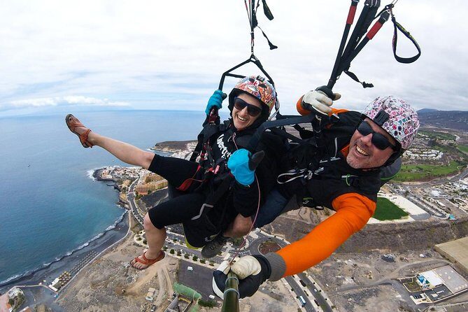 Paragliding Epic Experience in Tenerife with the Spanish Champion Team - Who Will Love This Experience?