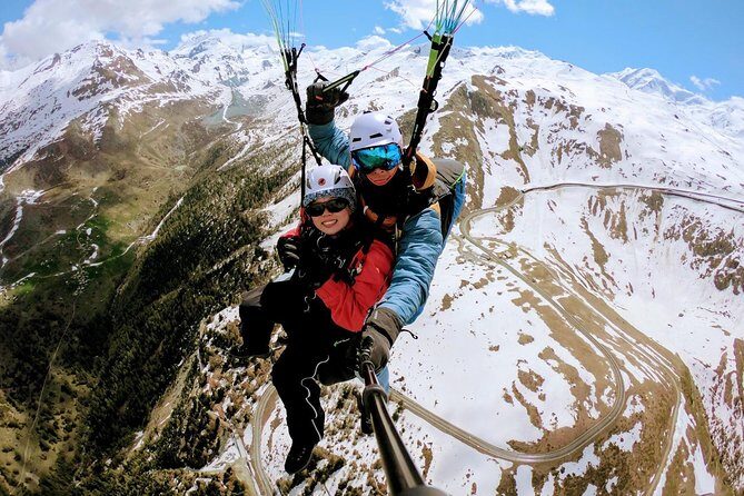 Paragliding mountain flight - What to Expect from the Paragliding Mountain Flight