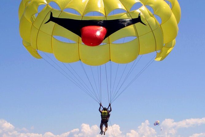 Parasailing - The Experience Breakdown: What You Can Expect