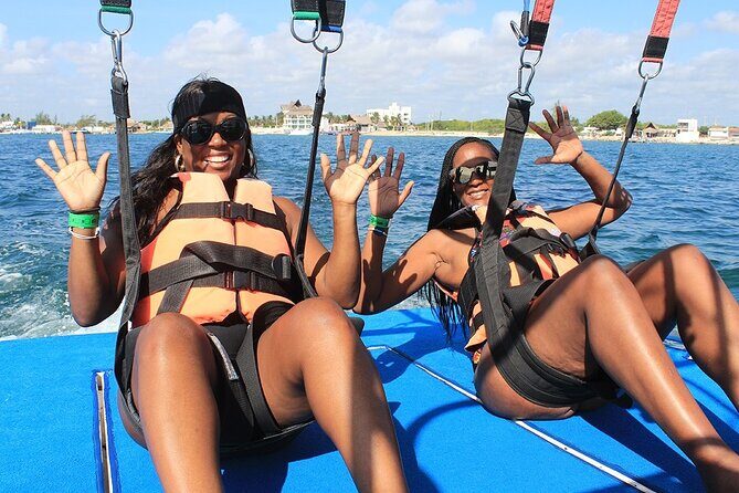 Parasailing and Snorkeling Tour in Punta Sam - Key Points